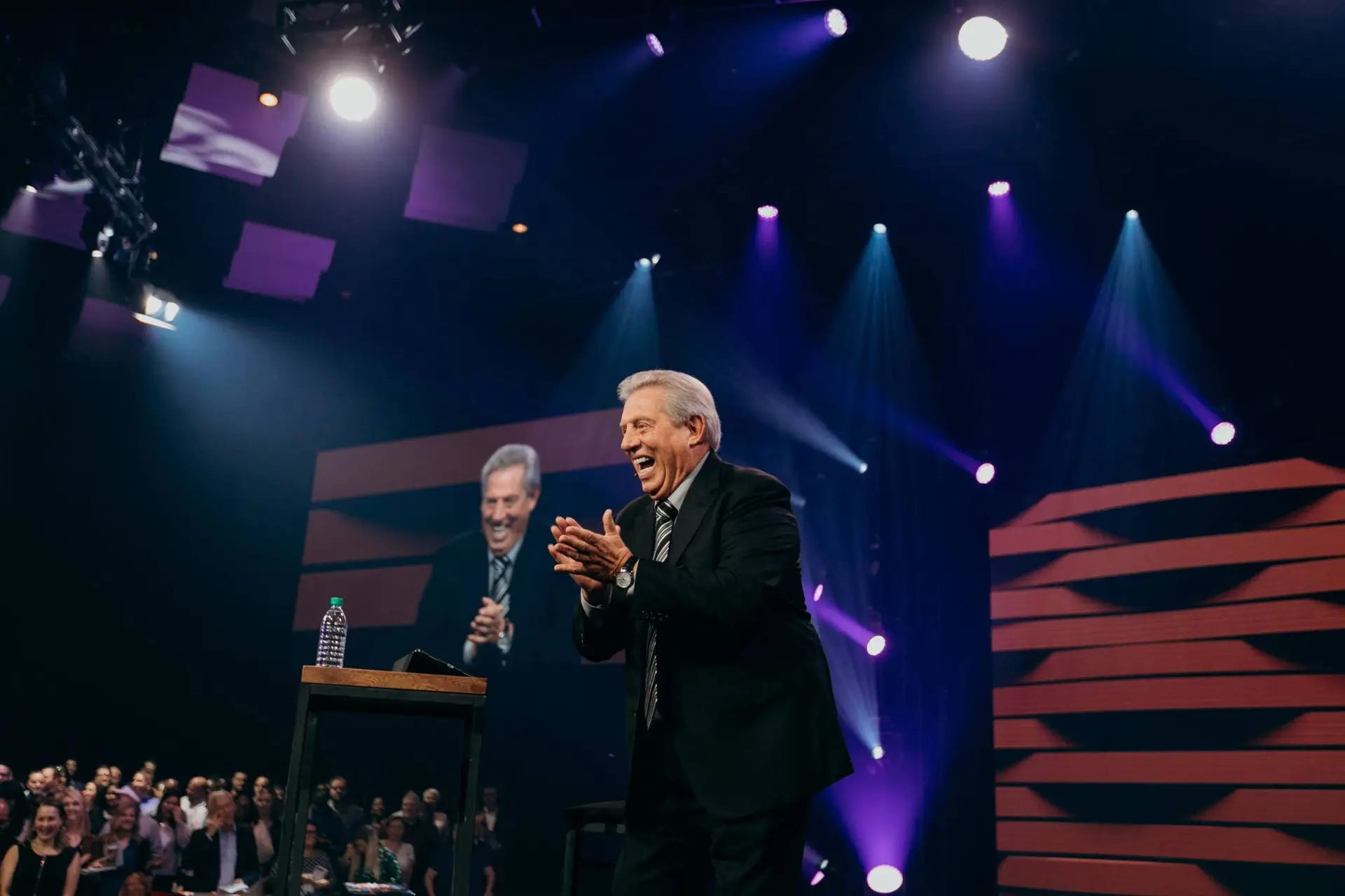 Promoting success through teamwork - Mentality Wise